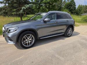Grey Mercedes-Benz GLC 300 2018 in Vilnius, with an engine capacity of 1.99 L and mileage of 98 thousand km for 25500 €, photo  on AUTOMOTO.COM.LV