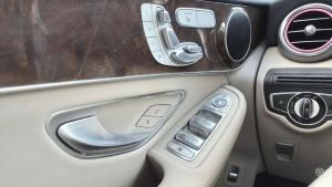 Sarkans Mercedes-Benz GLC 300 2016 Klaipėda, ar dzinēja tilpumu 2.00 L un nobraukumu 184 tūkst. km par 14500 €, foto 18 vietnē AUTOMOTO.COM.LV