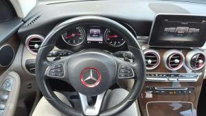 Sarkans Mercedes-Benz GLC 300 2016 Klaipėda, ar dzinēja tilpumu 2.00 L un nobraukumu 184 tūkst. km par 14500 €, foto 19 vietnē AUTOMOTO.COM.LV