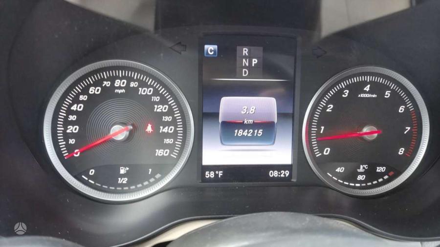 Sarkans Mercedes-Benz GLC 300 2016 Klaipėda, ar dzinēja tilpumu 2.00 L un nobraukumu 184 tūkst. km par 14500 €, foto 21 vietnē AUTOMOTO.COM.LV