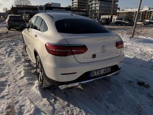 White Mercedes-Benz GLC 300 2016 in Vilnius, with an engine capacity of 0.00 L and mileage of 130 thousand km for 24000 €, photo 8 on AUTOMOTO.COM.LV