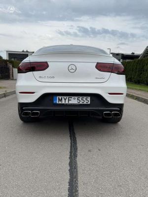 White Mercedes-Benz GLC 300 2018 in Vilnius, with an engine capacity of 1.99 L and mileage of 87 thousand km for 23999 €, photo 7 on AUTOMOTO.COM.LV