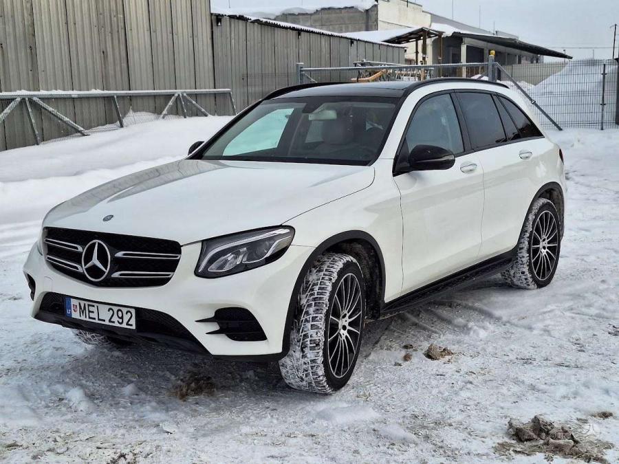 Balts Mercedes-Benz GLC 300 2017 Viļņa, ar dzinēja tilpumu 1.99 L un nobraukumu 152 tūkst. km par 19500 €, foto 2 vietnē AUTOMOTO.COM.LV