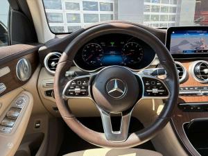 Белый Мерседес GLC 300 2019 в Вильнюс, объемом двигателя 1.99 л и пробегом 171 тыс. км за 34500 €, фото 20 на AUTOMOTO.COM.LV