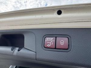Balts Mercedes-Benz GLC 300 2019 Gargždai, ar dzinēja tilpumu 1.99 L un nobraukumu 66 tūkst. km par 23000 €, foto 15 vietnē AUTOMOTO.COM.LV