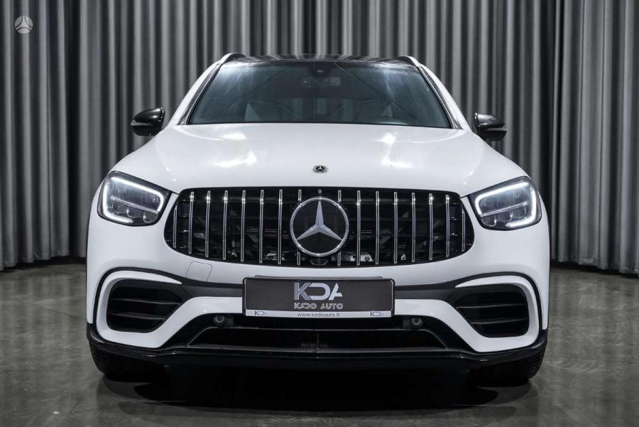 Balts Mercedes-Benz GLC 300 2020 Marijampole, ar dzinēja tilpumu 1.99 L un nobraukumu 81 tūkst. km par 27950 €, foto 3 vietnē AUTOMOTO.COM.LV