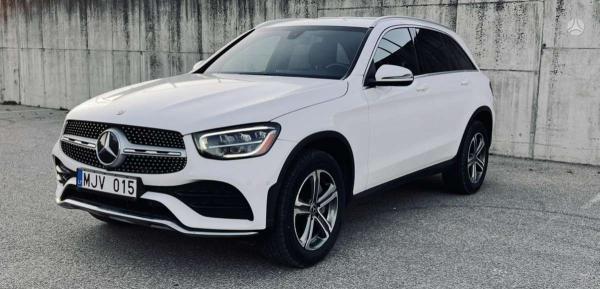 Balts Mercedes-Benz GLC 300 2020 Viļņa, ar dzinēja tilpumu 2.00 L un nobraukumu 121 tūkst. km par 26200 €, foto 2 vietnē AUTOMOTO.COM.LV