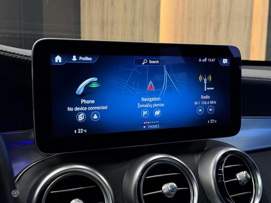 Белый Мерседес GLC 300 2020 в Каунас, объемом двигателя 1.95 л и пробегом 62 тыс. км за 37990 €, фото 33 на AUTOMOTO.COM.LV
