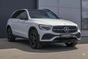Balts Mercedes-Benz GLC 300 2020 Kauņa, ar dzinēja tilpumu 1.95 L un nobraukumu 226 tūkst. km par 27999 €, foto 5 vietnē AUTOMOTO.COM.LV