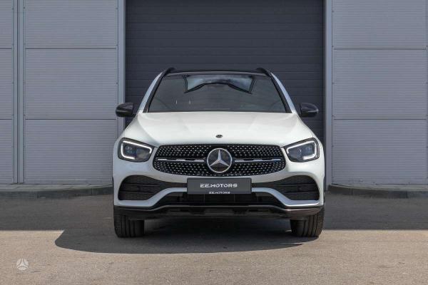 Balts Mercedes-Benz GLC 300 2020 Kauņa, ar dzinēja tilpumu 1.95 L un nobraukumu 226 tūkst. km par 27999 €, foto 5 vietnē AUTOMOTO.COM.LV