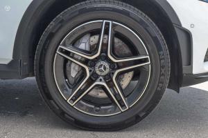 Balts Mercedes-Benz GLC 300 2020 Kauņa, ar dzinēja tilpumu 1.95 L un nobraukumu 226 tūkst. km par 27999 €, foto 20 vietnē AUTOMOTO.COM.LV