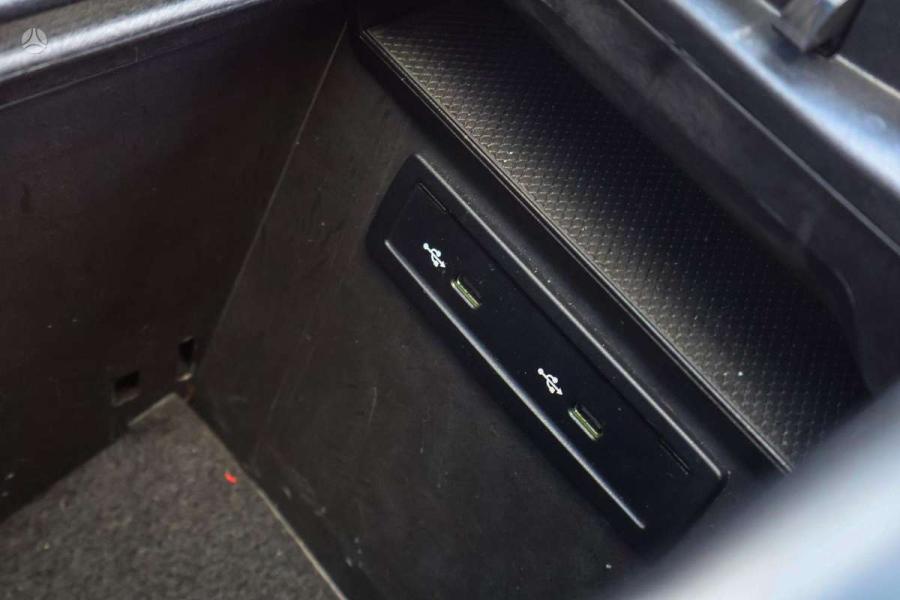 Balts Mercedes-Benz GLC 300 2020 Kauņa, ar dzinēja tilpumu 1.95 L un nobraukumu 226 tūkst. km par 27999 €, foto 39 vietnē AUTOMOTO.COM.LV