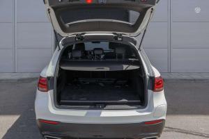 Balts Mercedes-Benz GLC 300 2020 Kauņa, ar dzinēja tilpumu 1.95 L un nobraukumu 226 tūkst. km par 27999 €, foto 49 vietnē AUTOMOTO.COM.LV