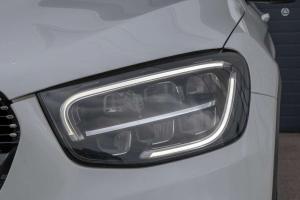 White Mercedes-Benz GLC 300 2020 in Kaunas, with an engine capacity of 1.95 L and mileage of 203 thousand km for 27999 €, photo 14 on AUTOMOTO.COM.LV