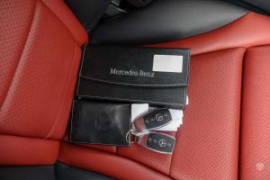 White Mercedes-Benz GLC 300 2020 in Kaunas, with an engine capacity of 1.95 L and mileage of 203 thousand km for 27999 €, photo 59 on AUTOMOTO.COM.LV