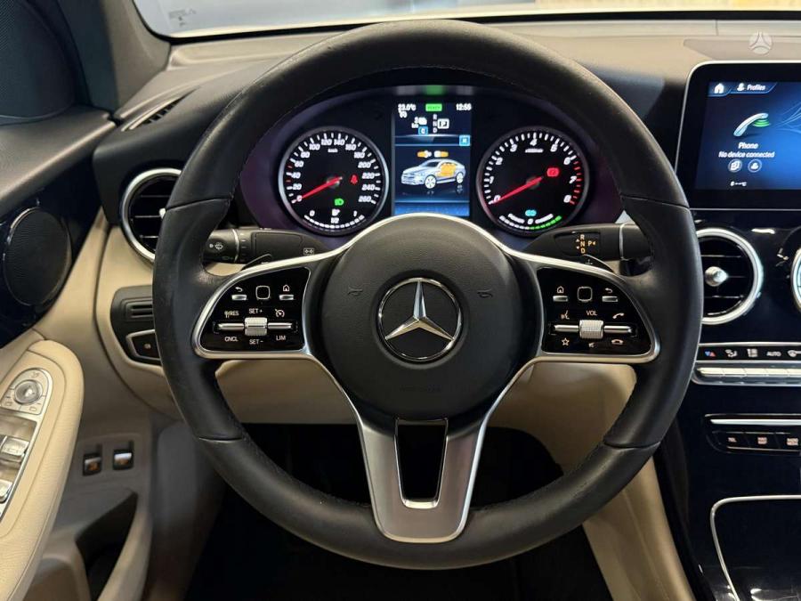 Balts Mercedes-Benz GLC 300 2020 Kauņa, ar dzinēja tilpumu 1.99 L un nobraukumu 148 tūkst. km par 32990 €, foto 15 vietnē AUTOMOTO.COM.LV