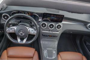 Balts Mercedes-Benz GLC 300 2020 Kauņa, ar dzinēja tilpumu 1.99 L un nobraukumu 163 tūkst. km par 34999 €, foto 28 vietnē AUTOMOTO.COM.LV