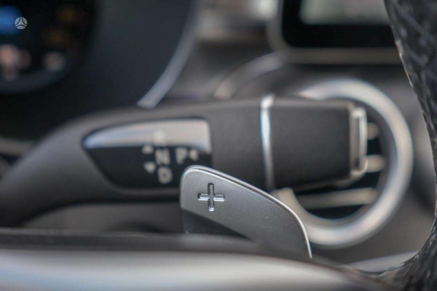 Balts Mercedes-Benz GLC 300 2020 Kauņa, ar dzinēja tilpumu 1.99 L un nobraukumu 163 tūkst. km par 34999 €, foto 35 vietnē AUTOMOTO.COM.LV
