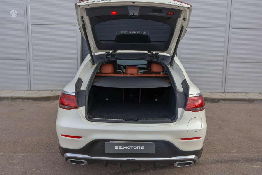 Balts Mercedes-Benz GLC 300 2020 Kauņa, ar dzinēja tilpumu 1.99 L un nobraukumu 163 tūkst. km par 34999 €, foto 55 vietnē AUTOMOTO.COM.LV