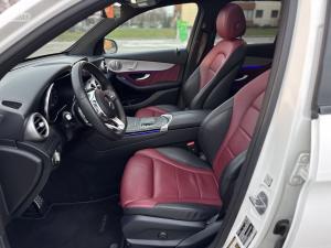 Balts Mercedes-Benz GLC 300 2021 Kauņa, ar dzinēja tilpumu 2.00 L un nobraukumu 105 tūkst. km par 28999 €, foto 12 vietnē AUTOMOTO.COM.LV