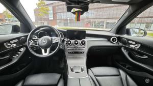 Balts Mercedes-Benz GLC 300 2021 Klaipėda, ar dzinēja tilpumu 1.99 L un nobraukumu 59 tūkst. km par 33999 €, foto 10 vietnē AUTOMOTO.COM.LV