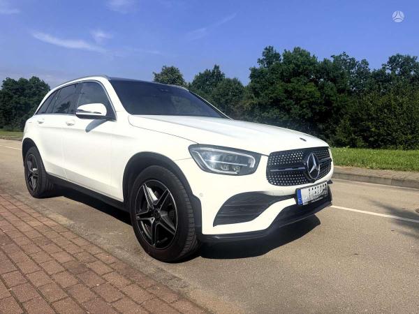 Balts Mercedes-Benz GLC 300 2021 Kauņa, ar dzinēja tilpumu 2.00 L un nobraukumu 256 tūkst. km par 23000 €, foto 6 vietnē AUTOMOTO.COM.LV