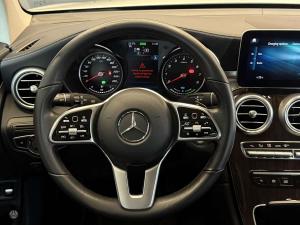 Белый Мерседес GLC 300 2021 в Каунас, объемом двигателя 1.99 л и пробегом 147 тыс. км за 30990 €, фото 15 на AUTOMOTO.COM.LV