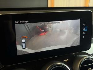 Белый Мерседес GLC 300 2021 в Каунас, объемом двигателя 1.99 л и пробегом 147 тыс. км за 30990 €, фото 34 на AUTOMOTO.COM.LV