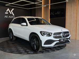Белый Мерседес GLC 300 2022 в Каунас, объемом двигателя 1.99 л и пробегом 109 тыс. км за 31990 €, фото 3 на AUTOMOTO.COM.LV