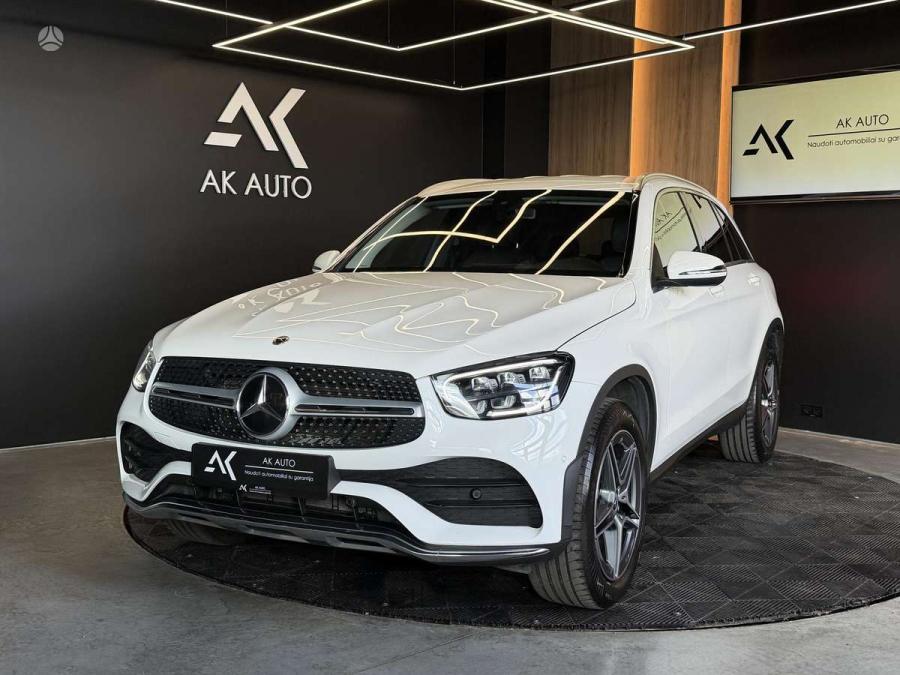 Белый Мерседес GLC 300 2022 в Каунас, объемом двигателя 1.99 л и пробегом 109 тыс. км за 31990 €, фото 6 на AUTOMOTO.COM.LV