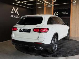 Белый Мерседес GLC 300 2022 в Каунас, объемом двигателя 1.99 л и пробегом 109 тыс. км за 31990 €, фото 12 на AUTOMOTO.COM.LV
