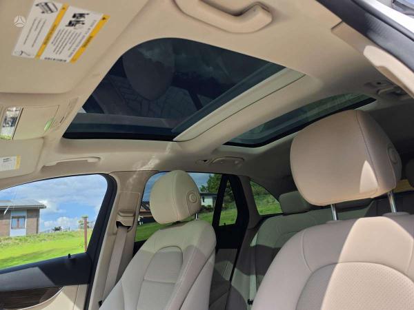 Balts Mercedes-Benz GLC 300 2022 Elektrėnai, ar dzinēja tilpumu 1.99 L un nobraukumu 45 tūkst. km par 24800 €, foto 11 vietnē AUTOMOTO.COM.LV