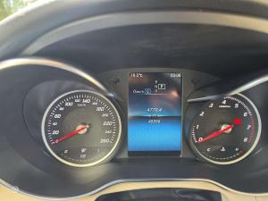 Белый Мерседес GLC 300 2022 в Электренай, объемом двигателя 1.99 л и пробегом 45 тыс. км за 24800 €, фото 14 на AUTOMOTO.COM.LV
