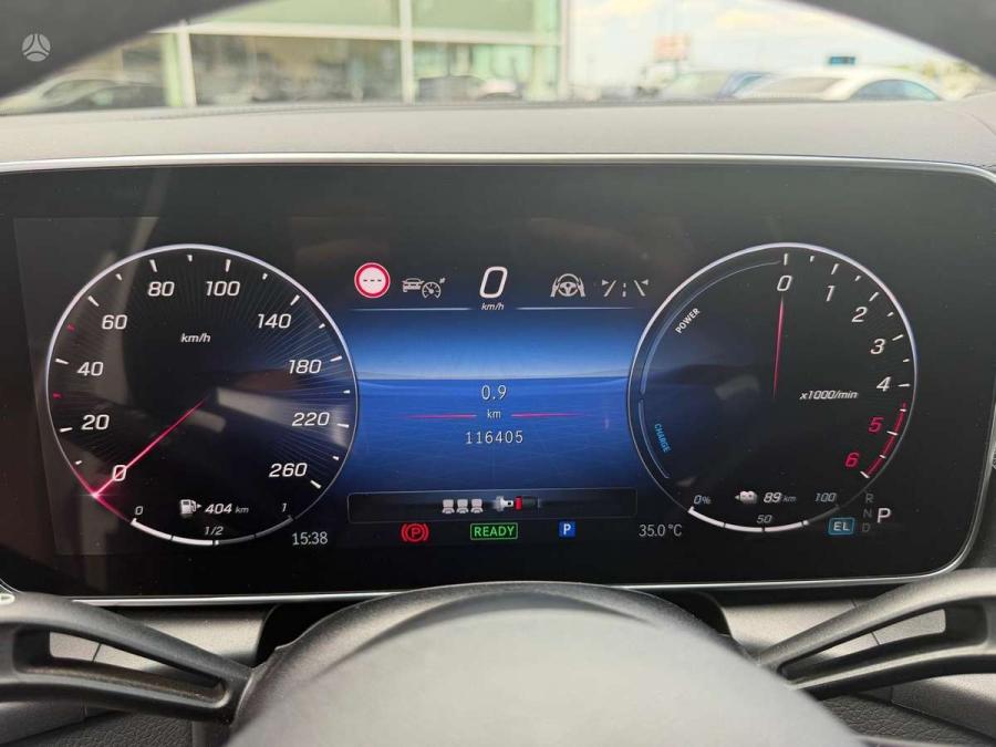 Белый Мерседес GLC 300 2023 в Вильнюс, объемом двигателя 1.99 л и пробегом 117 тыс. км за 49999 €, фото 14 на AUTOMOTO.COM.LV