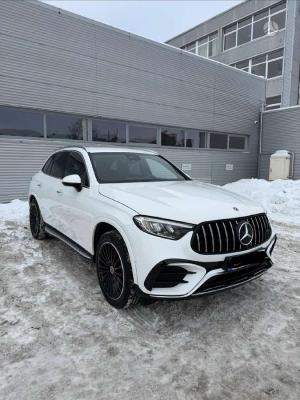 Balts Mercedes-Benz GLC 300 2024 Palanga, ar dzinēja tilpumu 2.00 L un nobraukumu 19 tūkst. km par 46500 €, foto 2 vietnē AUTOMOTO.COM.LV
