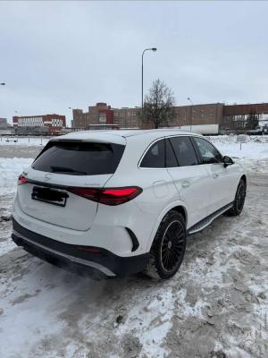 Balts Mercedes-Benz GLC 300 2024 Palanga, ar dzinēja tilpumu 2.00 L un nobraukumu 19 tūkst. km par 46500 €, foto 6 vietnē AUTOMOTO.COM.LV