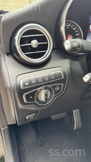 Black Mercedes-Benz GLC 350 2018 in Riga, with an engine capacity of 3.00 L and mileage of 164 thousand km for 27500 €, photo 12 on AUTOMOTO.COM.LV