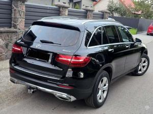 Melns Mercedes-Benz GLC 350 2016 Radviliškis, ar dzinēja tilpumu 1.99 L un nobraukumu 260 tūkst. km par 9150 €, foto 14 vietnē AUTOMOTO.COM.LV