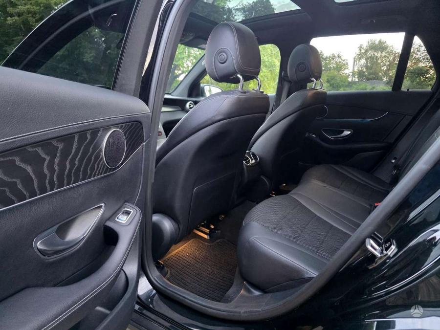 Melns Mercedes-Benz GLC 350 2016 Radviliškis, ar dzinēja tilpumu 1.99 L un nobraukumu 260 tūkst. km par 9150 €, foto 25 vietnē AUTOMOTO.COM.LV