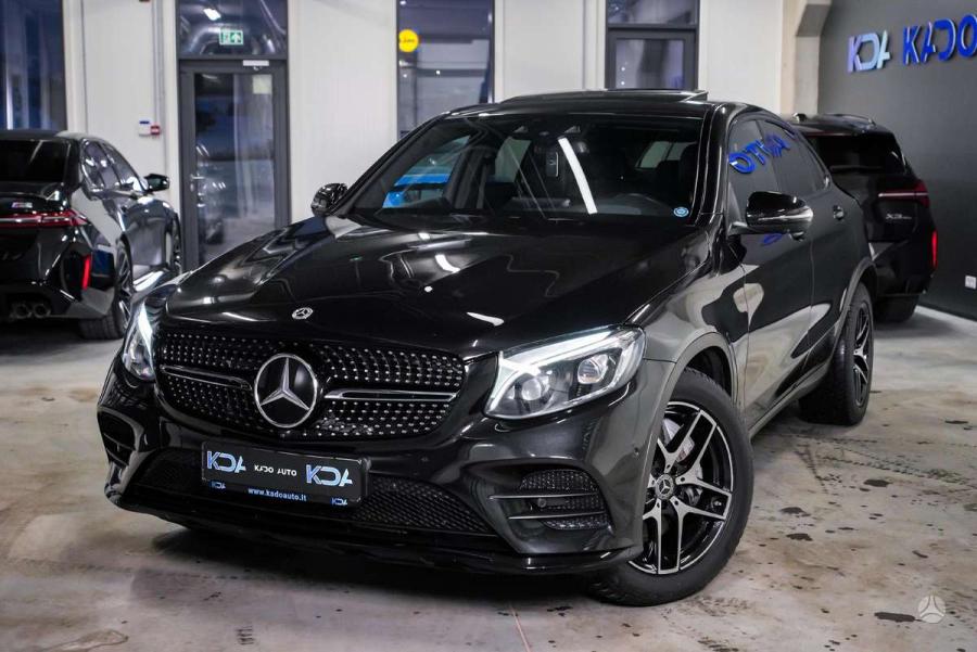 Black Mercedes-Benz GLC 350 2017 in Kaunas, with an engine capacity of 2.99 L and mileage of 205 thousand km for 29950 €, photo 4 on AUTOMOTO.COM.LV