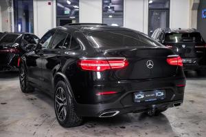 Black Mercedes-Benz GLC 350 2017 in Kaunas, with an engine capacity of 2.99 L and mileage of 205 thousand km for 29950 €, photo 10 on AUTOMOTO.COM.LV
