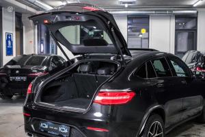 Black Mercedes-Benz GLC 350 2017 in Kaunas, with an engine capacity of 2.99 L and mileage of 205 thousand km for 29950 €, photo 13 on AUTOMOTO.COM.LV