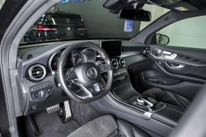 Black Mercedes-Benz GLC 350 2017 in Kaunas, with an engine capacity of 2.99 L and mileage of 205 thousand km for 29950 €, photo 21 on AUTOMOTO.COM.LV
