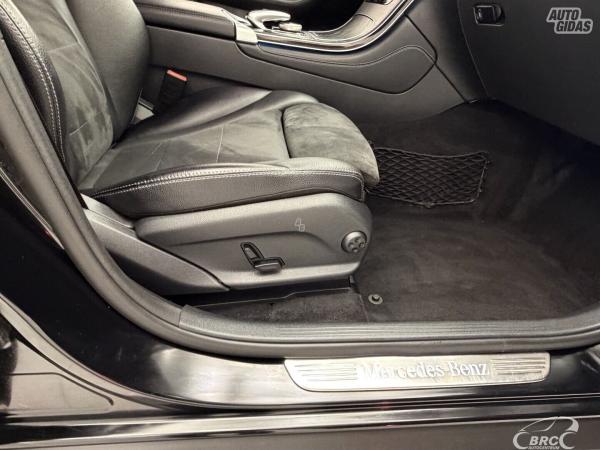 Black Mercedes-Benz GLC 350 2017 in Avizieniai, with an engine capacity of 2.00 L and mileage of 221 thousand km for 24900 €, photo 6 on AUTOMOTO.COM.LV