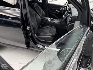 Черный Мерседес GLC 350 2017 в Авиженяй, объемом двигателя 2.00 л и пробегом 221 тыс. км за 24900 €, фото 11 на AUTOMOTO.COM.LV