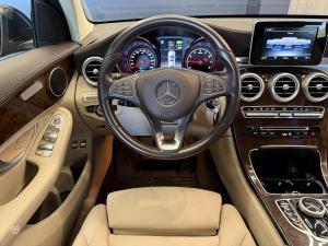 Black Mercedes-Benz GLC 350 2017 in Kaunas, with an engine capacity of 1.99 L and mileage of 104 thousand km for 27490 €, photo 16 on AUTOMOTO.COM.LV