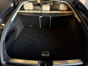 Black Mercedes-Benz GLC 350 2017 in Kaunas, with an engine capacity of 1.99 L and mileage of 104 thousand km for 27490 €, photo 23 on AUTOMOTO.COM.LV