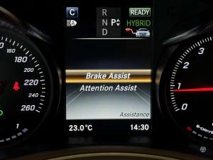 Black Mercedes-Benz GLC 350 2017 in Kaunas, with an engine capacity of 1.99 L and mileage of 104 thousand km for 27490 €, photo 31 on AUTOMOTO.COM.LV