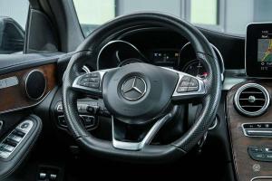 Black Mercedes-Benz GLC 350 2017 in Kaunas, with an engine capacity of 2.99 L and mileage of 208 thousand km for 22950 €, photo 19 on AUTOMOTO.COM.LV