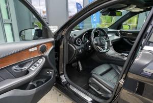 Black Mercedes-Benz GLC 350 2017 in Kaunas, with an engine capacity of 2.99 L and mileage of 208 thousand km for 22950 €, photo 23 on AUTOMOTO.COM.LV